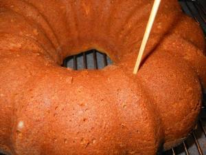 Holiday Eggnog Cake {with Rum-Bourbon Glaze} | The Good Hearted Woman
