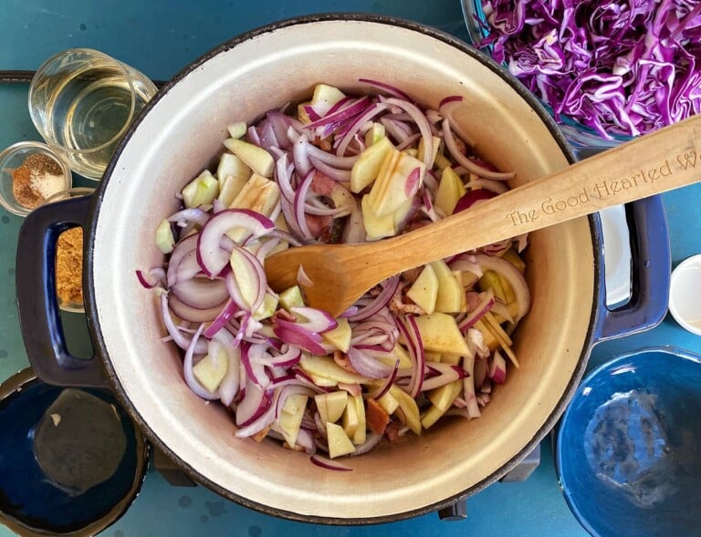 Traditional German Red Cabbage (Rotkohl) • The Good Hearted Woman