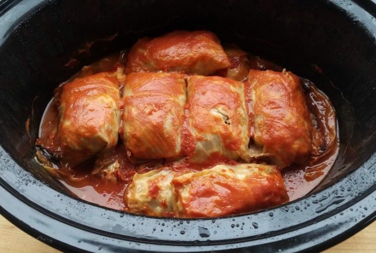 Slow Cooker Stuffed Cabbage Rolls (Polish-style Gołąbki)