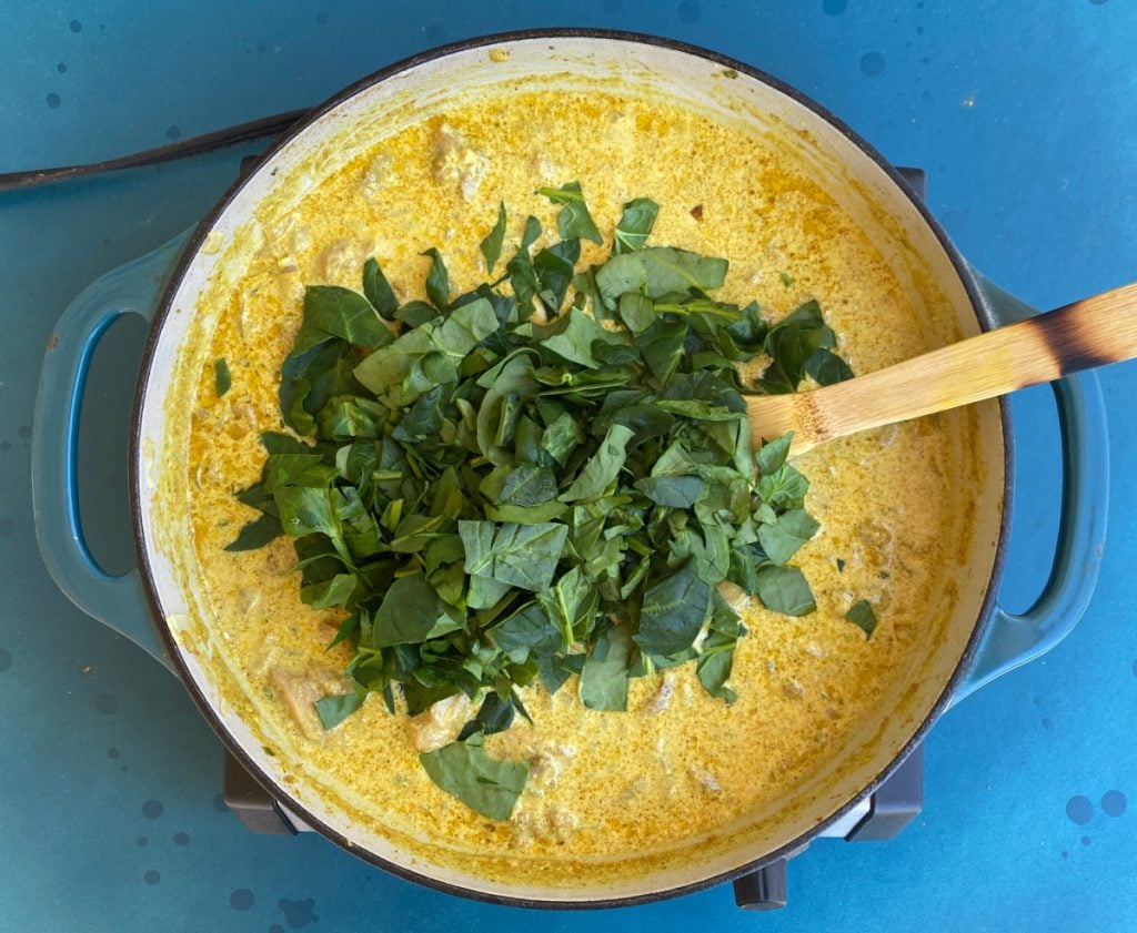 Spinach Chicken Curry (Chicken Saag) • The Good Hearted Woman