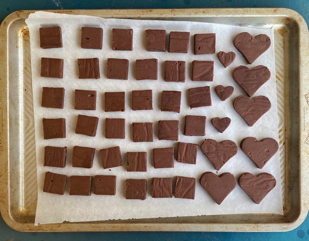 Bavarian Mints (Chocolate Meltaways) • The Good Hearted Woman